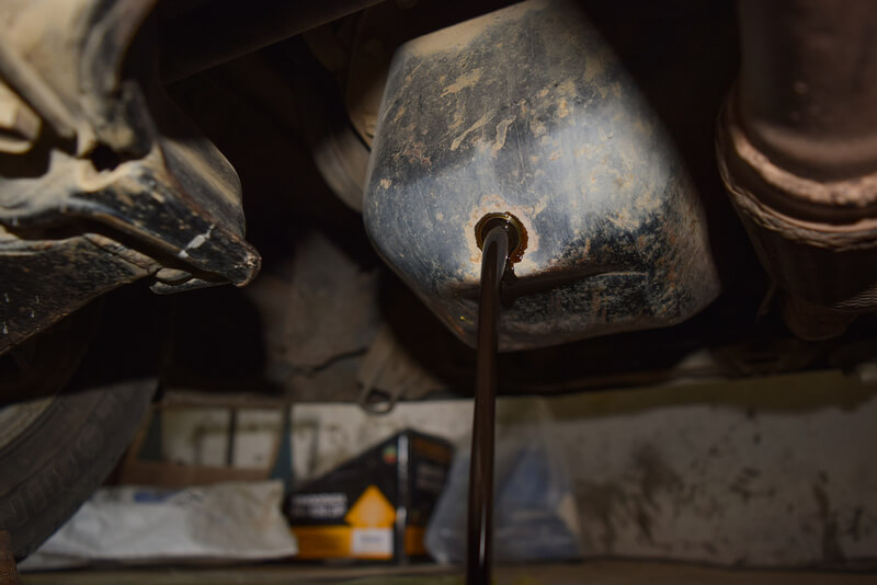 How to Change Engine Oil: Everything You Need To Know! %%sep%% %%sitename%%